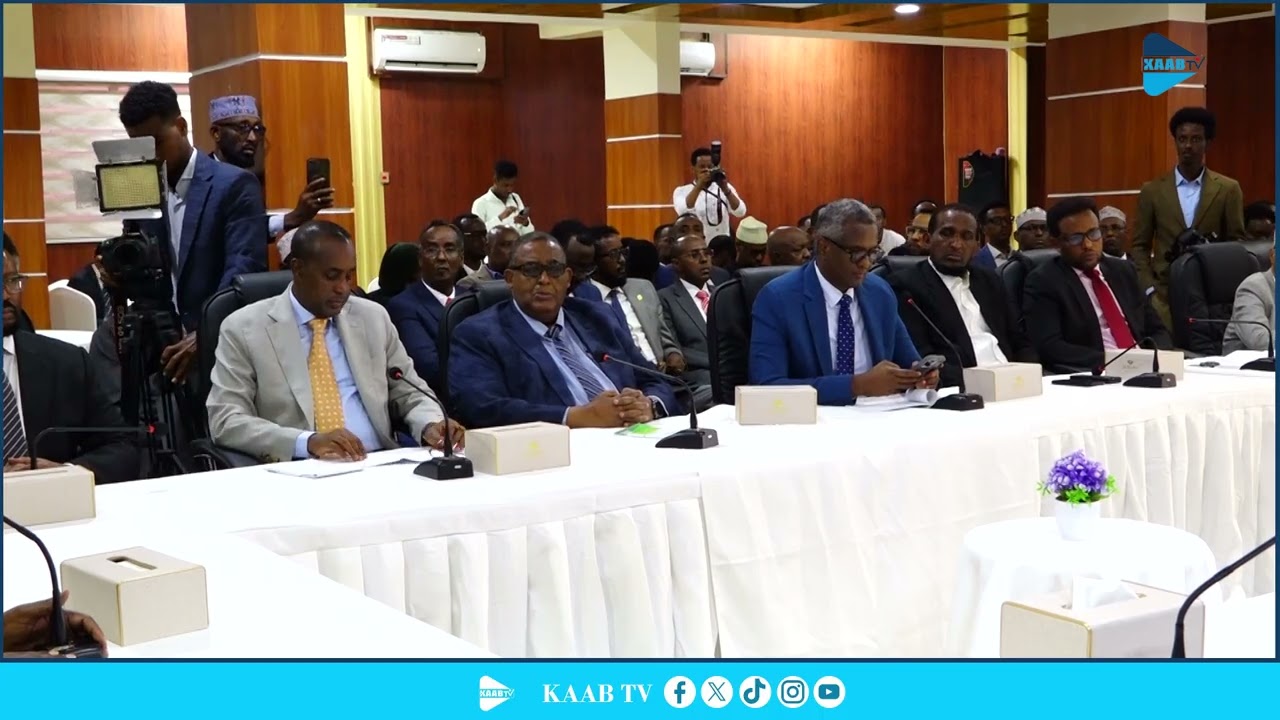 waxaa maalintii labaad magaalada muqdisho ka socdo shirweynaha ...